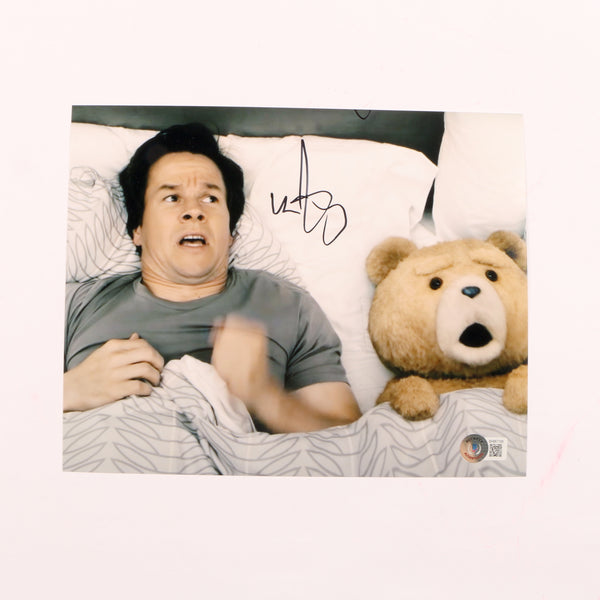 Mark Wahlberg Signed Photo 8x10 (TED) – More Than Sports